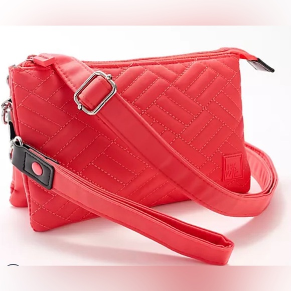 lug | Bags | Lug Ihkwip Triple Entry Quilted Crossbody Wwristlet Strap ...
